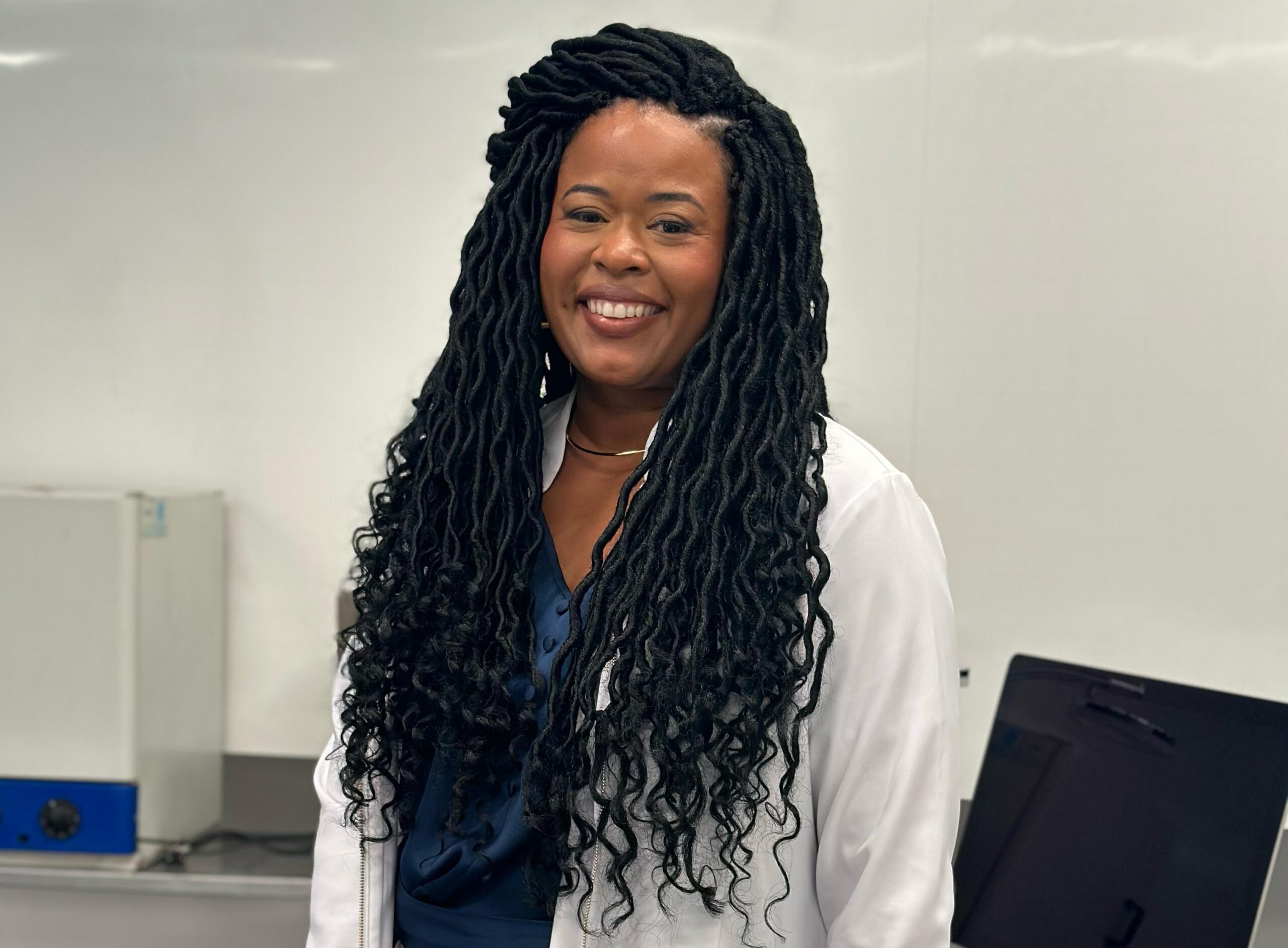 Instituto Jaqueline Goes – Ciência Entre Nós, busca ampliar acesso de ...